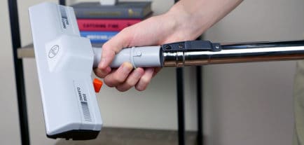 Hoover PortaPower Vacuum Review: Good Suction, Awkard Handling