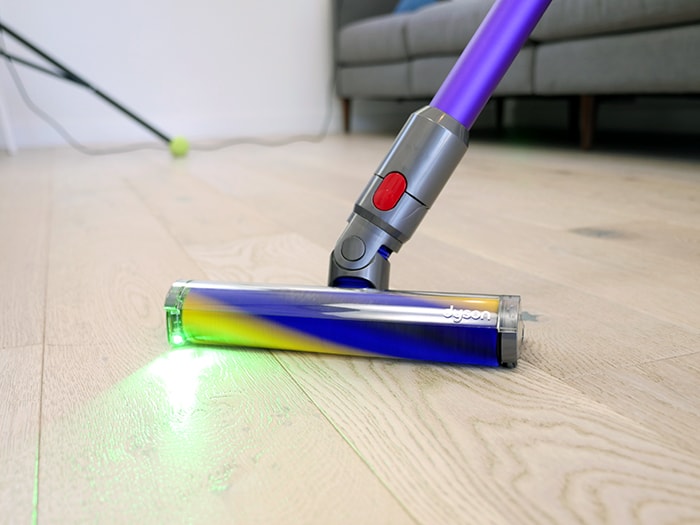 Dyson Gen5 Detect Review - 8 Objective Cleaning Tests - Modern Castle