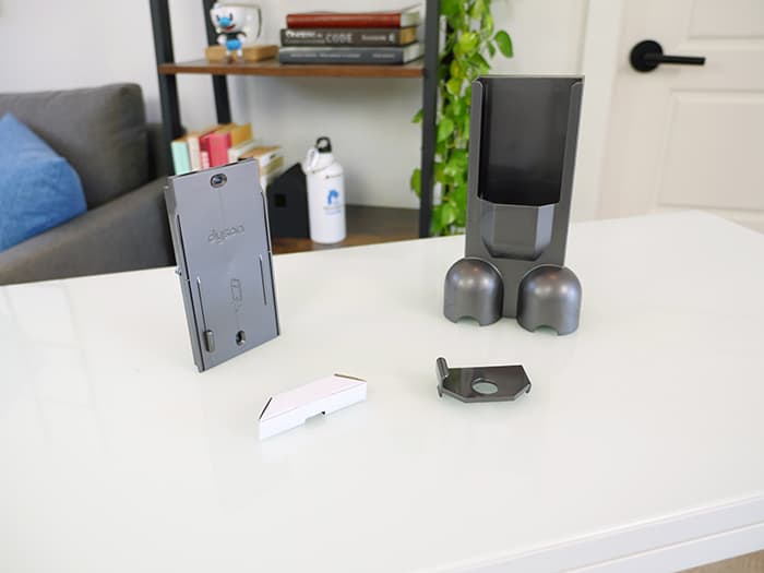 Dyson Gen5 Detect Review - 8 Objective Cleaning Tests - Modern Castle